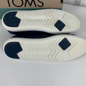 Toms | Shoes | Nwt Toms Men Navy Blue Wide Mens Size 2 Slip On Shoes ...